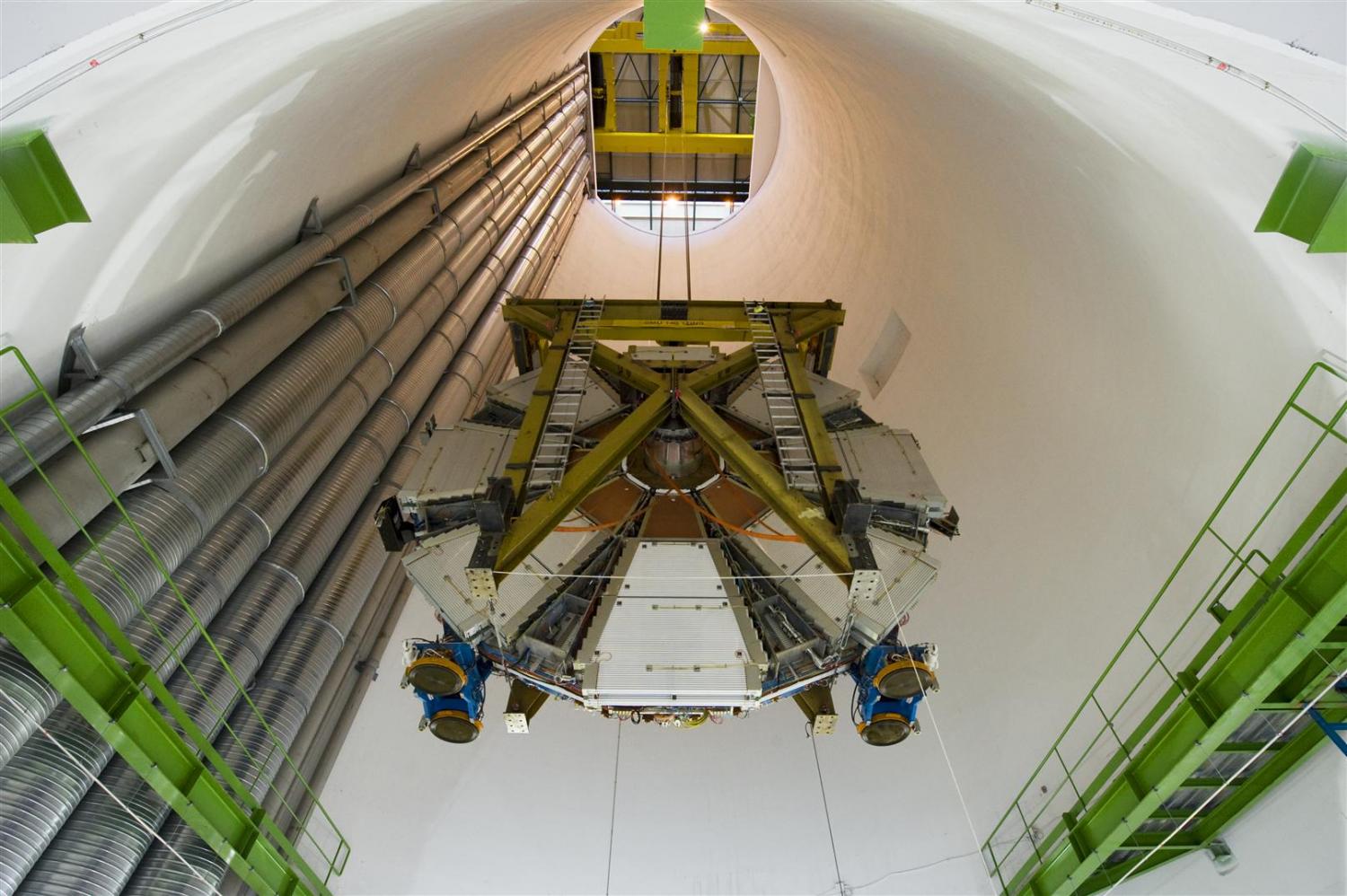 ATLAS completes world's largest jigsaw puzzle | ATLAS Experiment at CERN